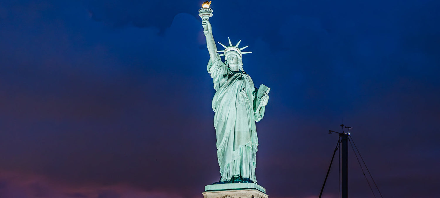Statue of Liberty Tour Guide: Visiting Tips, Tickets, and Price Details
